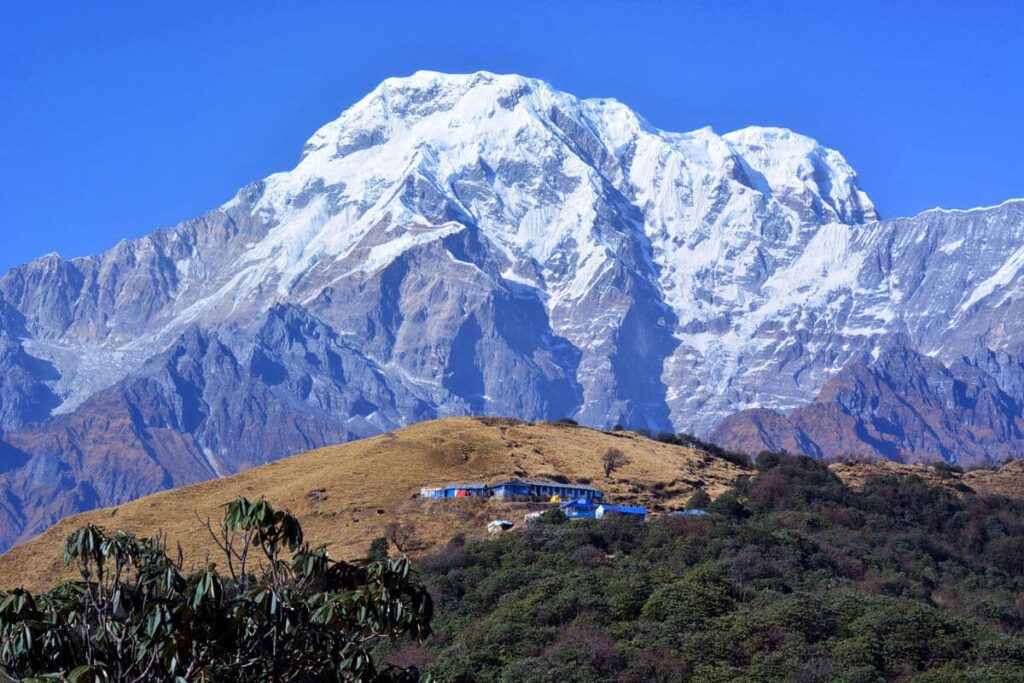 Annapurna Circuit Trek - 17 Days | RP Treks and Expedition